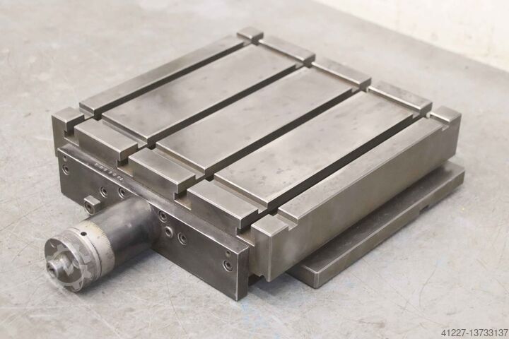 Sto za stezanje
unbekannt 300 x 300 mm T-Nut 12 mm