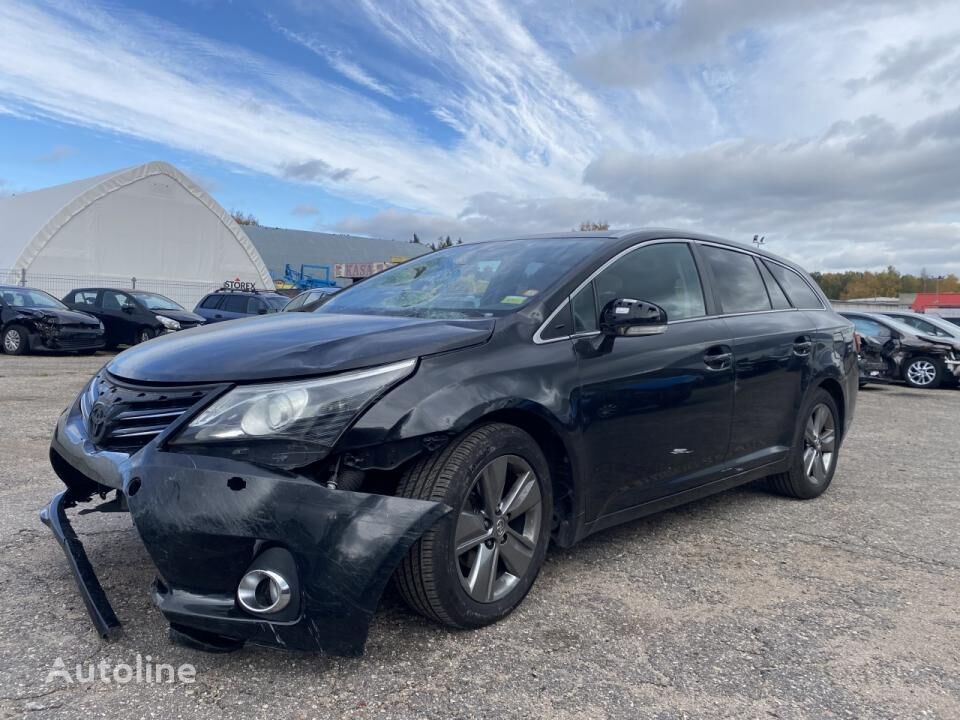 Toyota Avensis 1.8 VVT-i stationcar karavan