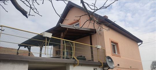 Nova kuća u Čereviću hitno
