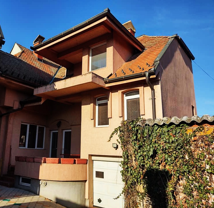 Prodajem kuću u centru Šapca - 250 m2