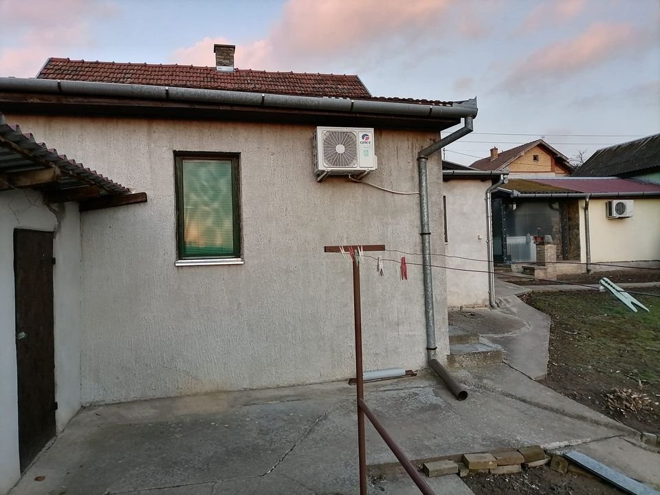 U Bajši kuća na prodaju 120m2 na placu 490m2