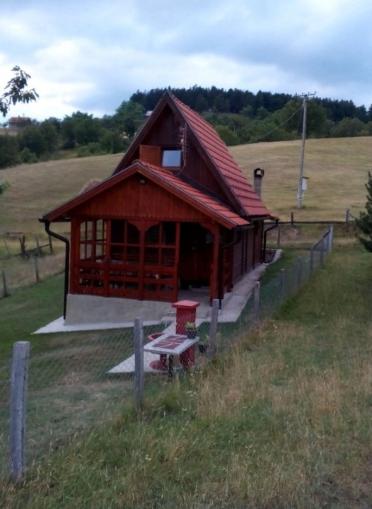 Vikendica na prodaju blizini Tare,Uzice-Kremna