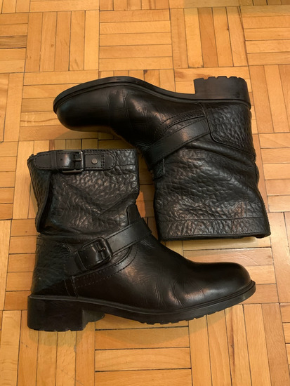 Massimo Dutti čizme, br.36