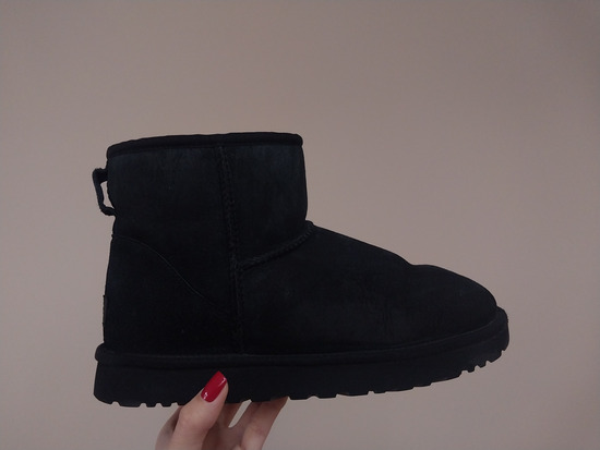 Ugg classic mini II čizme