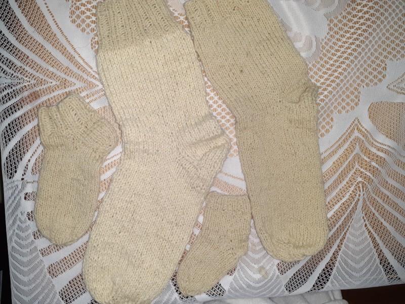 Vunene čarape muške br 43-44 ručni rad