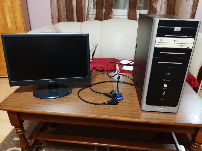kompjuter +monitor