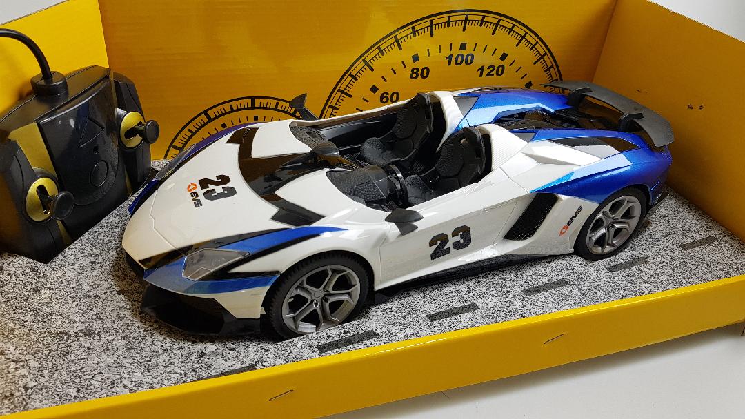 RC Sportski Automobil na daljinsko upravljanje 1:14