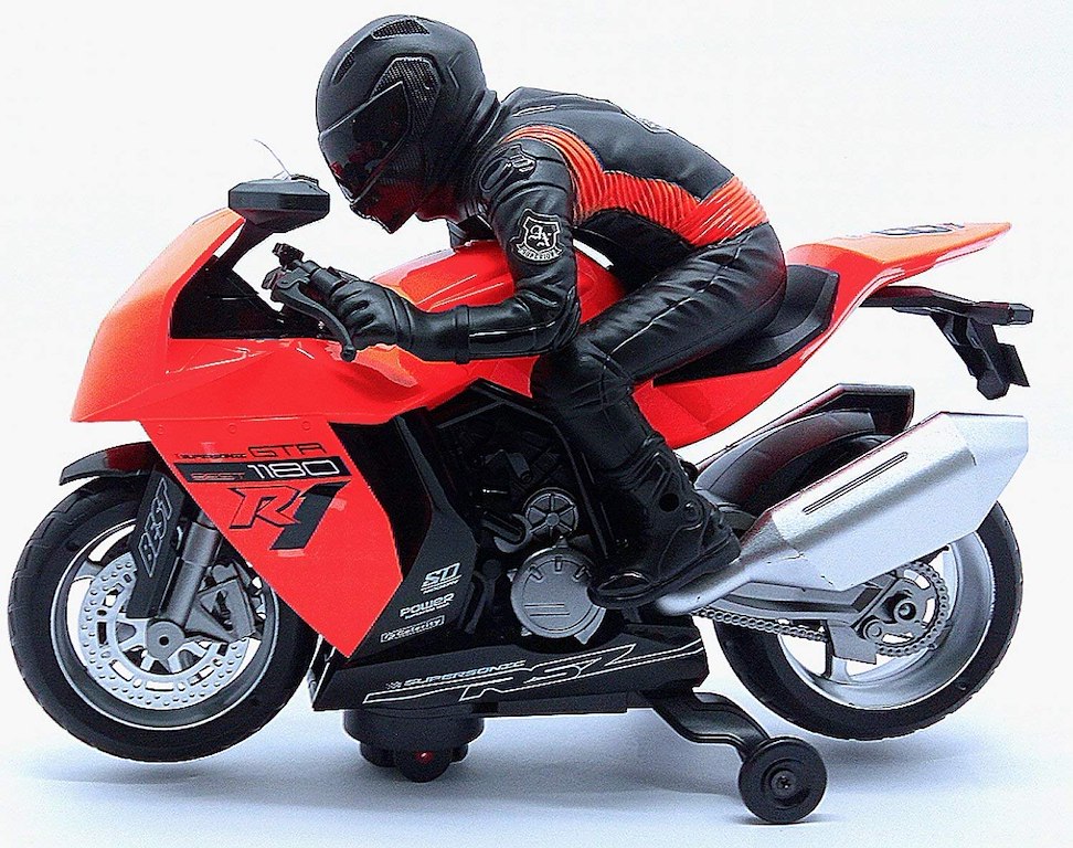 Motor R1 sa vozacem