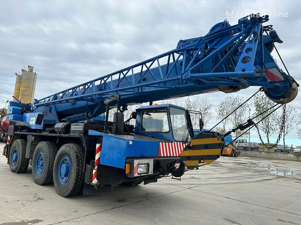 Liebherr LTM 1040 Automacara pokretna dizalica