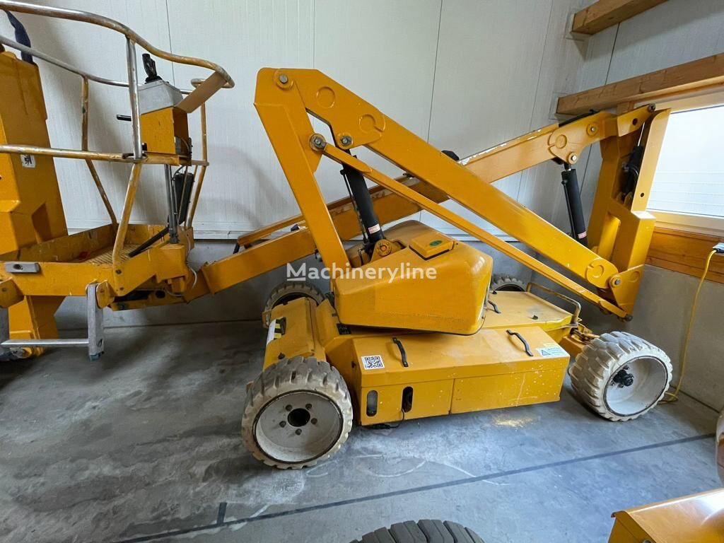 UpRight AB38 auto dizalica s korpom