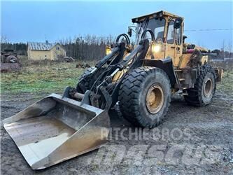 Volvo BM L 120 prednji utovarivač