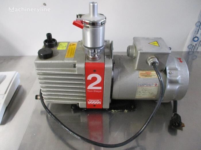 Edwards E2M2 vakum pumpa