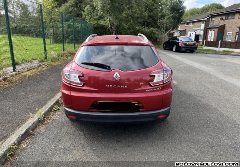 Renault Megane Roletna U Gepeku Enterijer