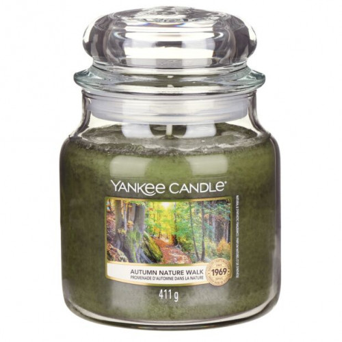 Autumn Nature Walk - Yankee Candle mirisna sveća M (kedar, sandalovina, vetiver...)