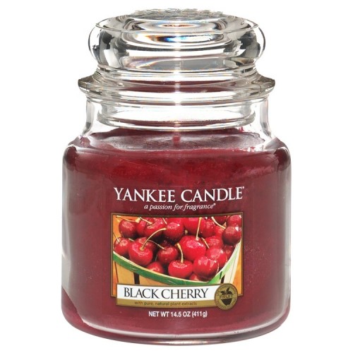 Black Cherry - Yankee Candle mirisna sveća M - (trešnja, cimet, badem)