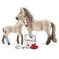 Schleich Figure - Konji - Islandski poni kobila i ždrebe i oprema za prvu pomoć 42430