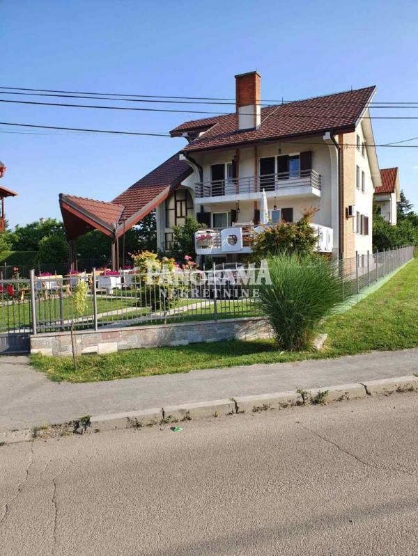 Oslobođenja, Kuća na prodaju, 390m2, 470.000€