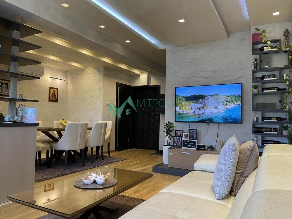 Četvorosoban stan na prodaju, 105m2, 247.200€