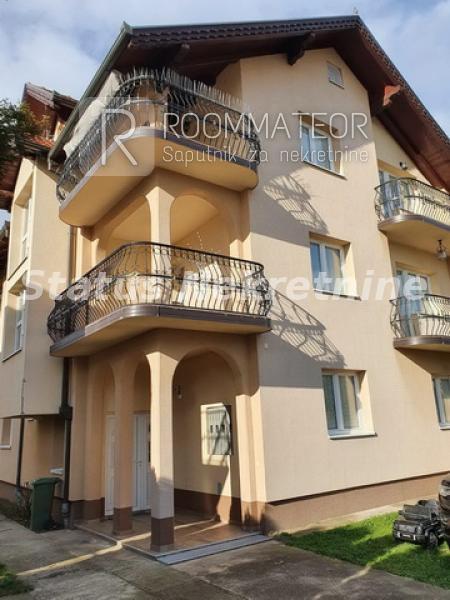 Trosoban stan za izdavanje, 142m2, 600€