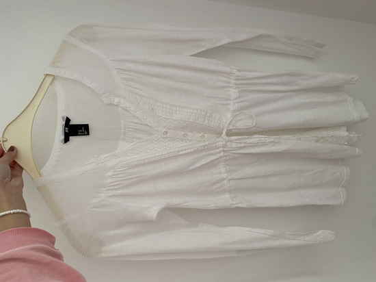 Bela H&M kosuljica