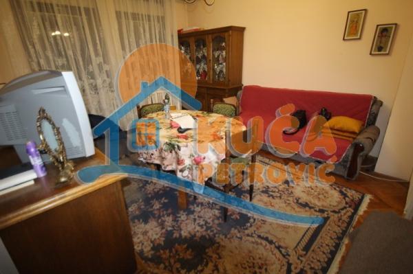 Bulevar Nemanjića, Dvoiposoban stan na prodaju, 70m2, 110.000€