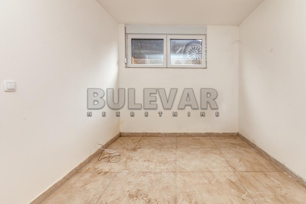 Bulevar Medijana, Jednoiposoban stan na prodaju, 50m2, 45.000€