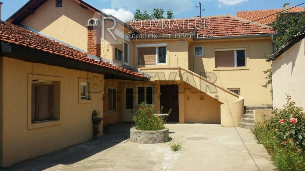 Kosovke Devojke, Kuća na prodaju, 256m2, 155.000€