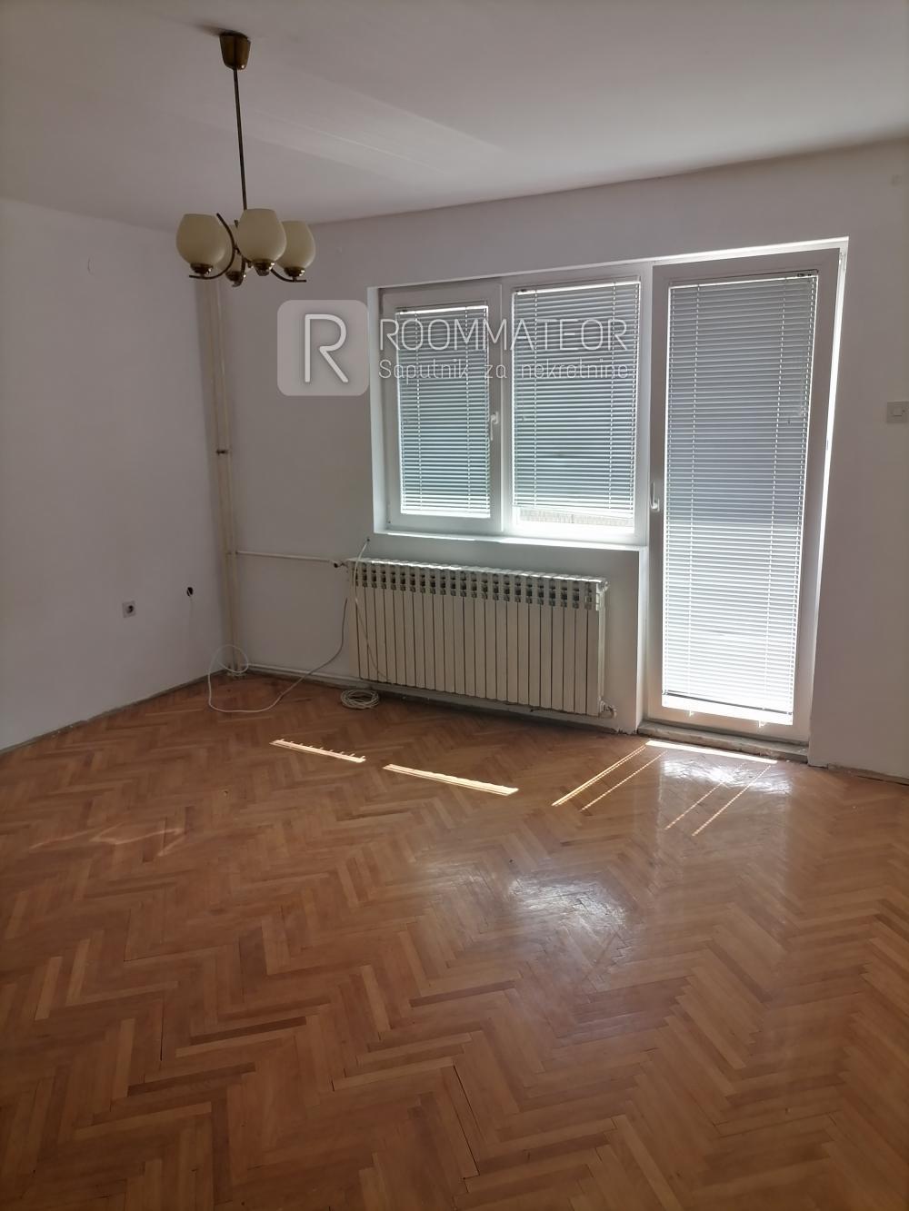 Dvoiposoban stan za izdavanje, 70m2, 200€