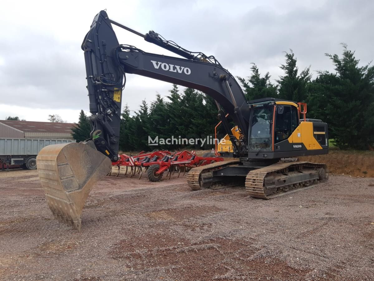 Volvo EC 300EL bager guseničar