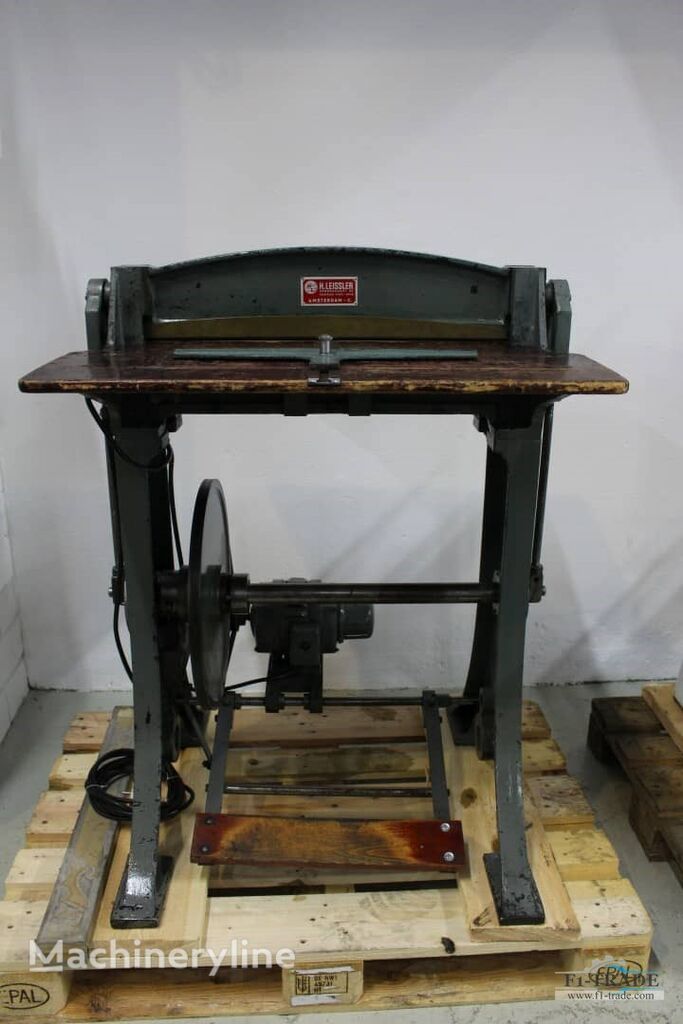 Bickel Creasing machine E. Bickel HK3/61 mašina za gužvanje