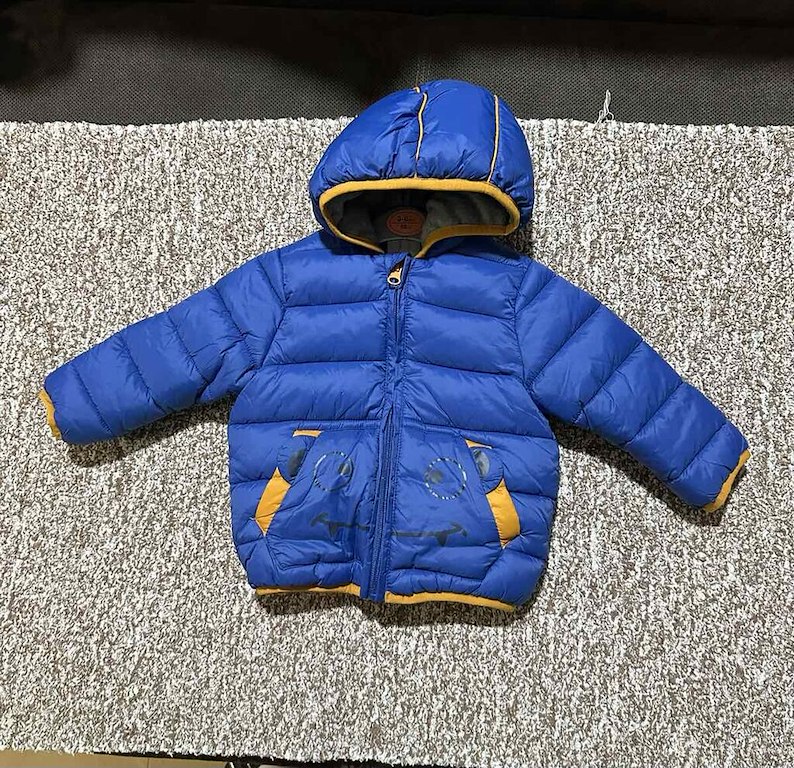 CHICCO,Nova zimska jakna za dečake.Velicina 80/15 meseci