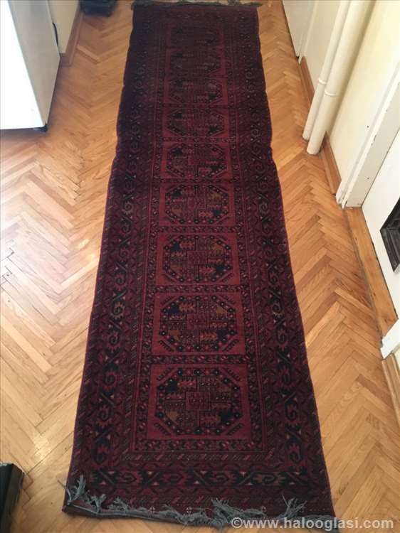 Persijski tepih, ručni rad, dimenzije 285cm x 76cm, 100% vuna