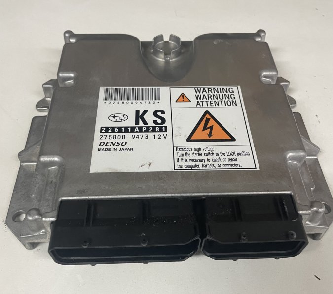 ECU Kompijuter motora 22611AP281