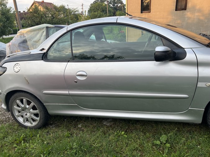 PODIZAC PROZORA NAPRED DESNO BEZ MOTORA PEUGEOT 206cc