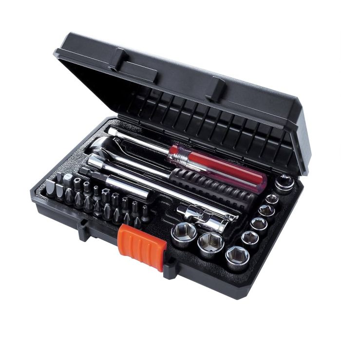 BLACK&DECKER A7142-XJ SET BITOVA I GEDORA