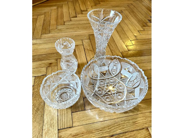 Ceski kristal - 2 vaze i 2 cinije