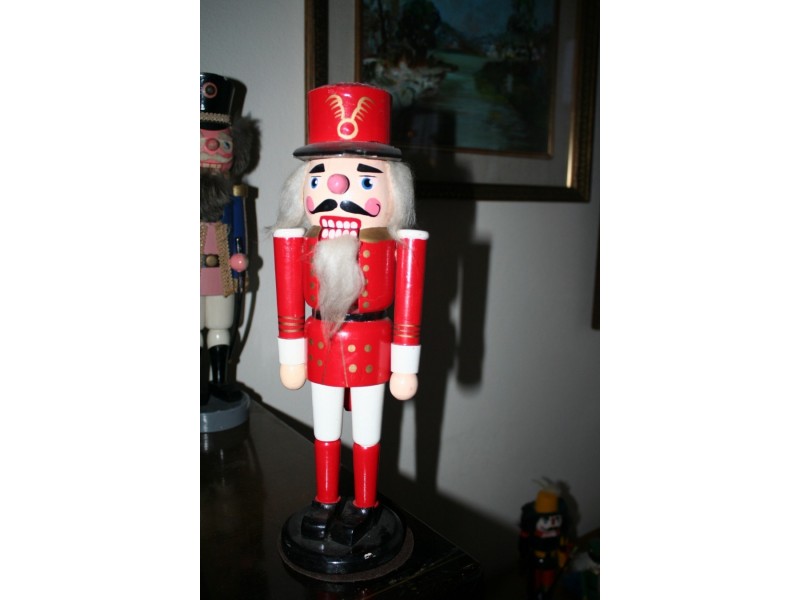 FIGURA NUTCRACKER 8