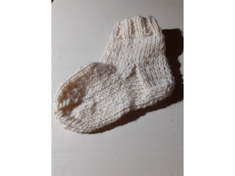Baby vunene čarape od veličine 10 cm ručni rad