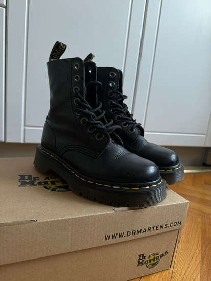 Dr Martens