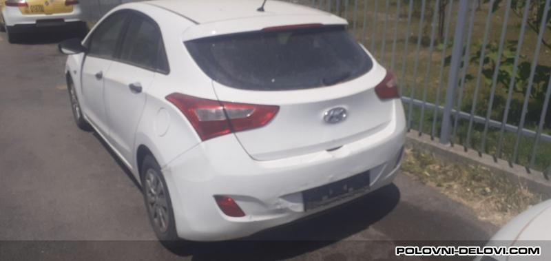 Hyundai I30 Benz Kompletan Auto U Delovima