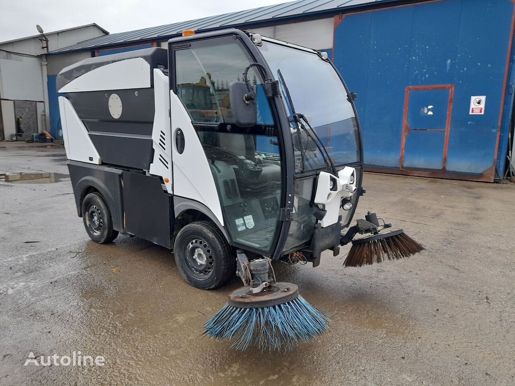Johnston C100 vozilo za čišćenje ulica