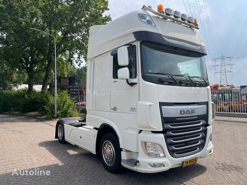 DAF XF106 SUPER SPACECAB KT U249 tegljač