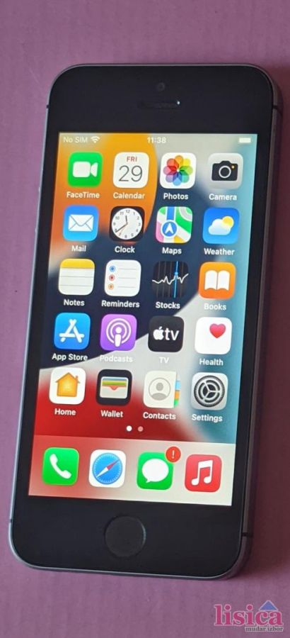 iPhone SE - 64gb - sim free - perfektno stanje - samo 70E