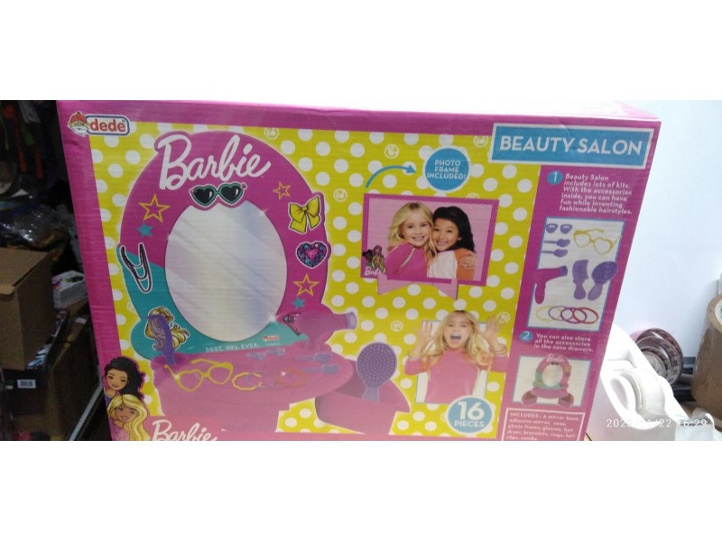 Set za ulepsavanje Barbie