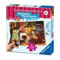 Ravensburger puzzle 12 delova - Masa i medved u kuci 05607