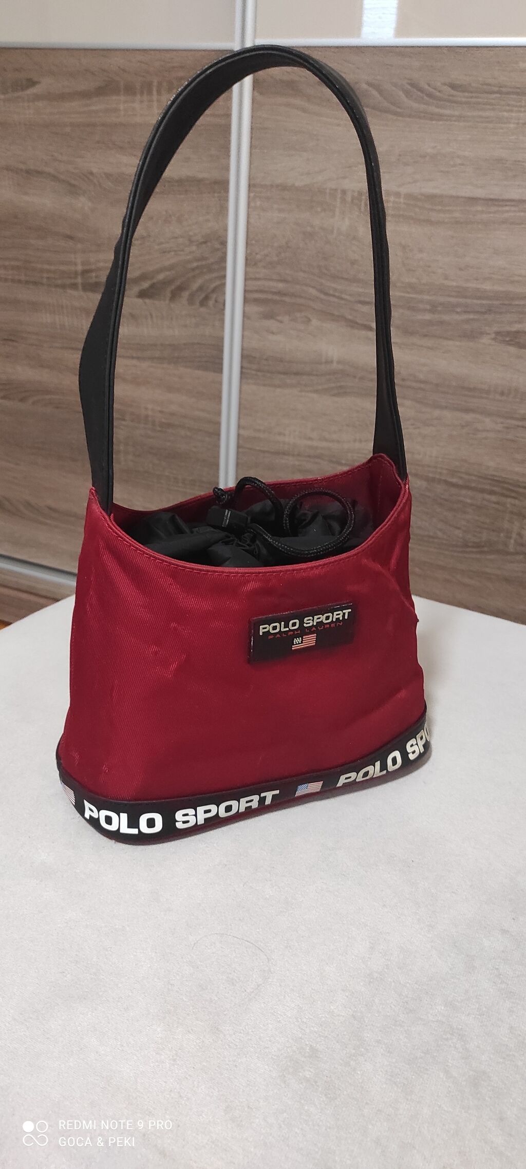 Polo Sport torbica u odličnom stanju. 26 X 15 X 11cm