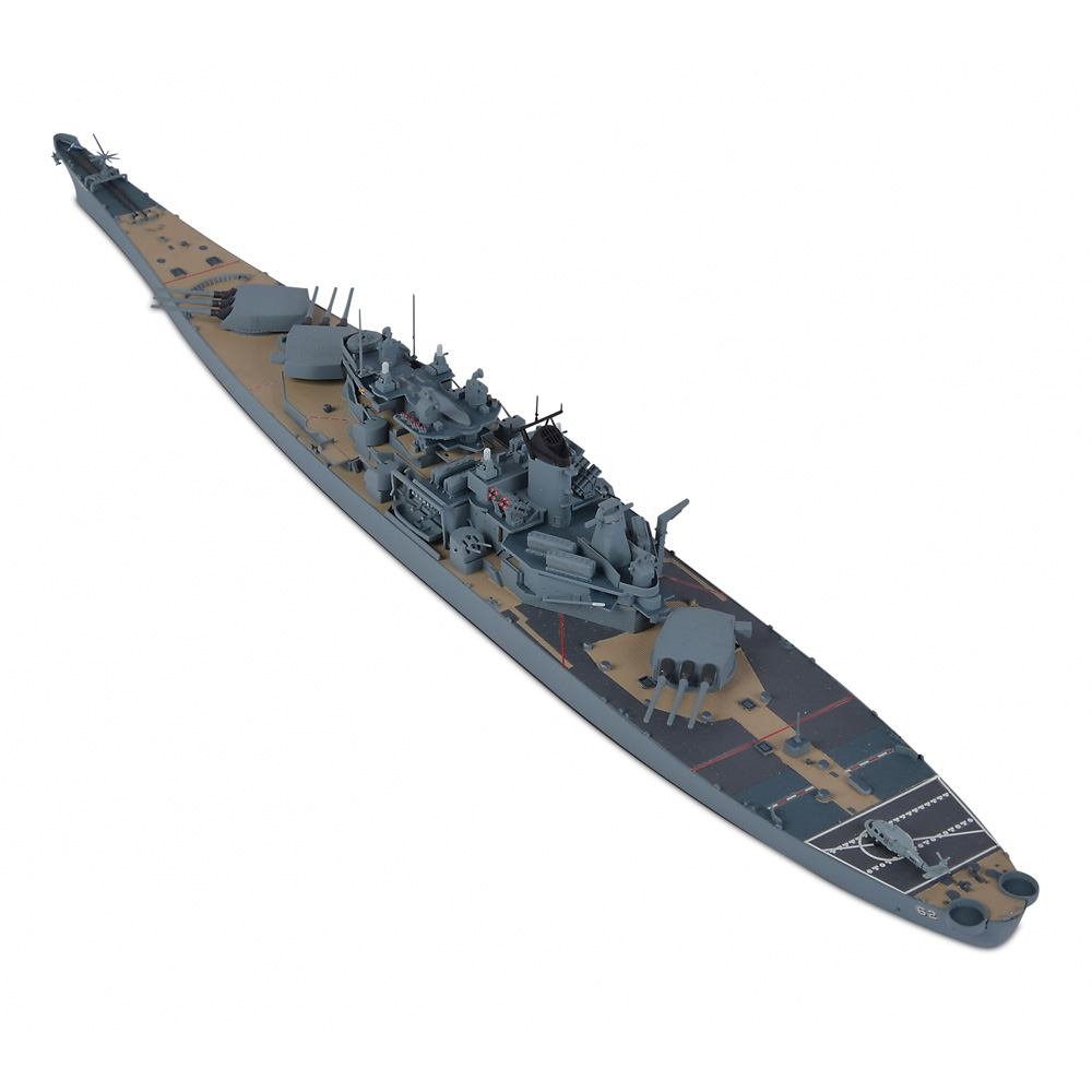 Model Kit Battleship - 1:700 US Battleship BB-62 New Jersey Water Line Series