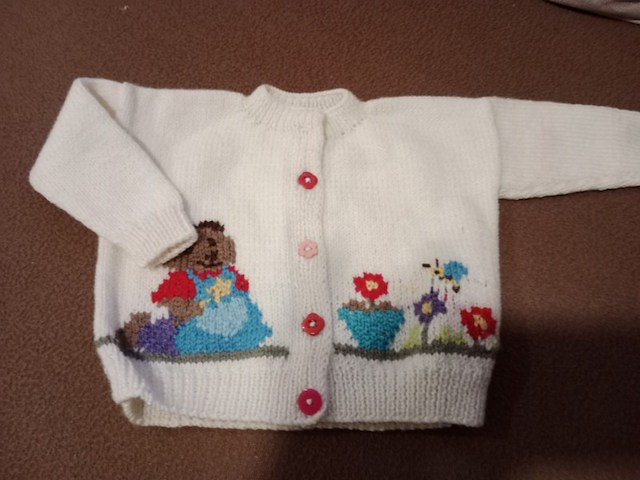 Unikatni Džemper za bebe ručni rad prelep