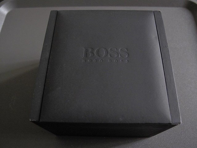 HUGO BOSS - kutija za sat