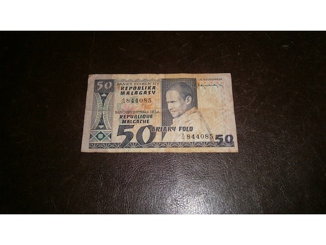 MADAGASCAR 50 FRANCS